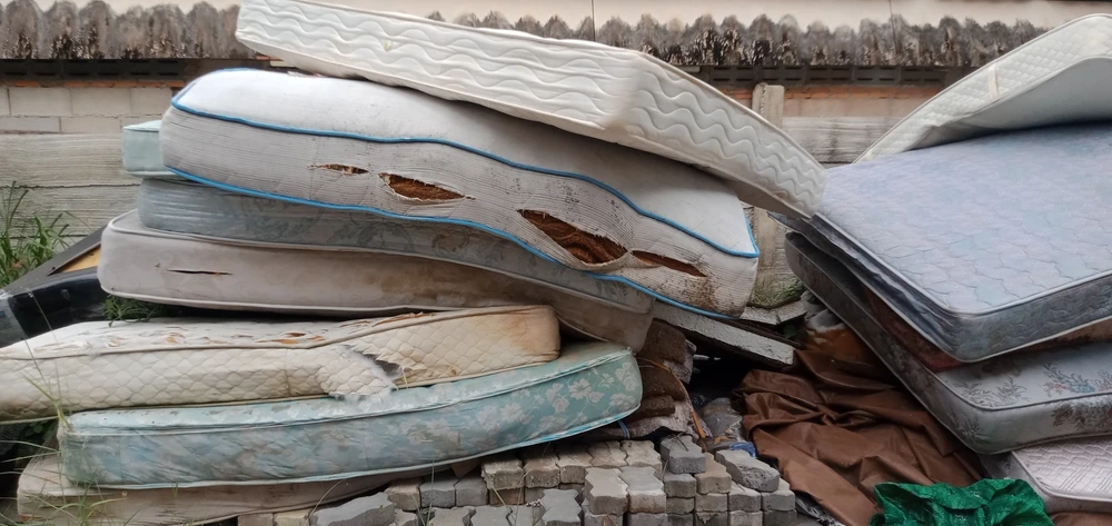 Can You Take a Mattress to the Dump? Essential Guidelines | Temporary ...